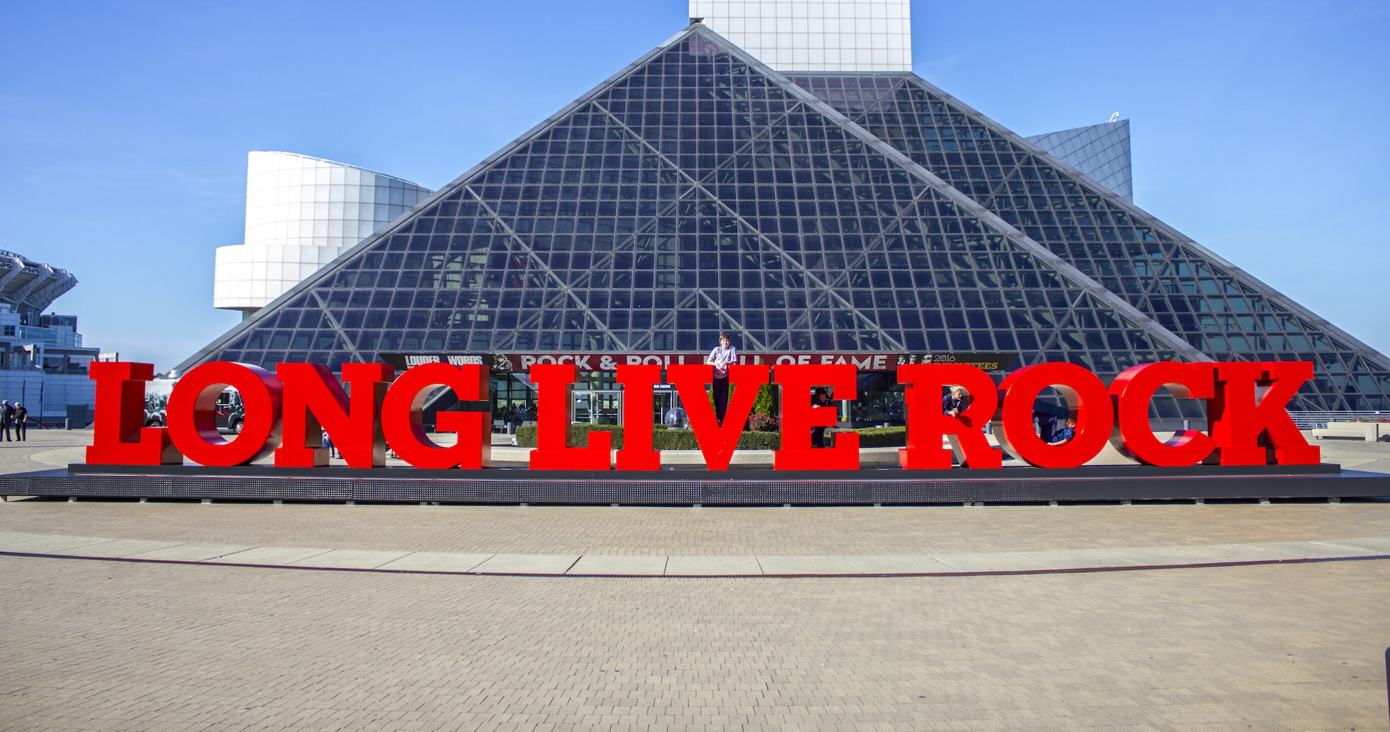 Rock & Roll Hall Of Fame Reveals Full List Of Presenters & Performers For 2023 Ceremony