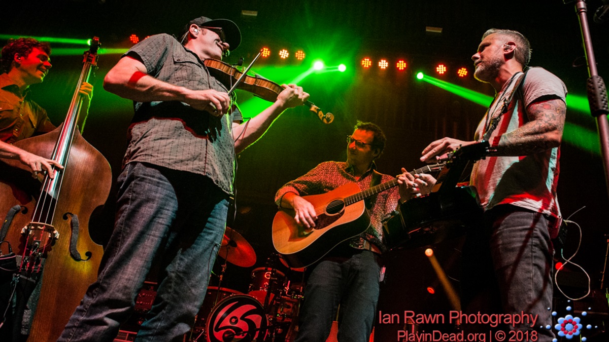 The Infamous Stringdusters Announce 1st 2019 Tour Dates