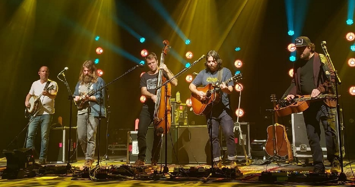Greensky Bluegrass Welcomes Billy Strings & More In Washington D.C. - Full Show Audio