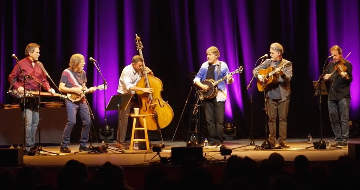 Béla Fleck & My Bluegrass Heart Perform ‘Strider’ In Denver: Pro-Shot Video