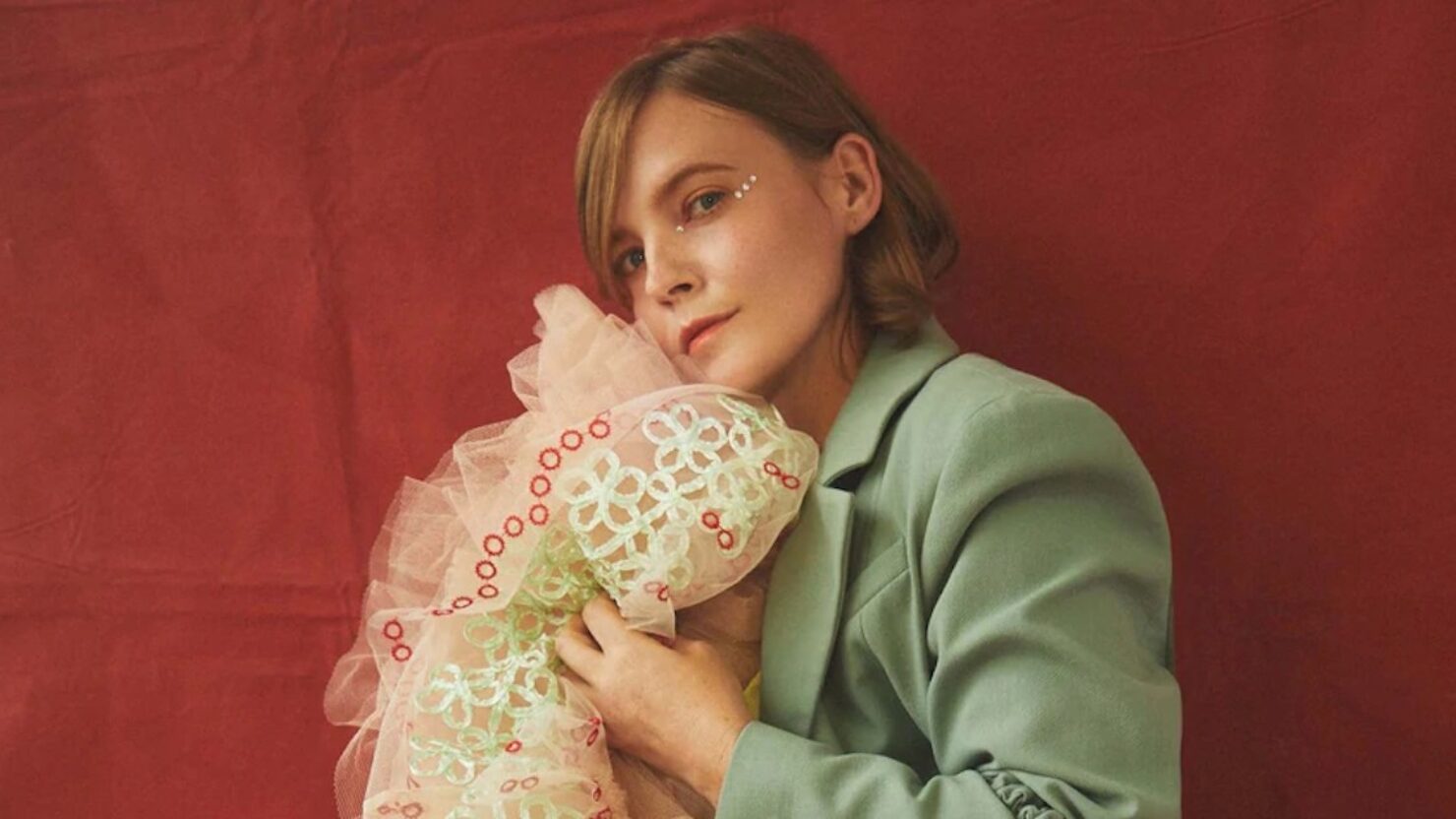 Courtney Marie Andrews Announces New Album ‘Loose Future’ & Shares Single