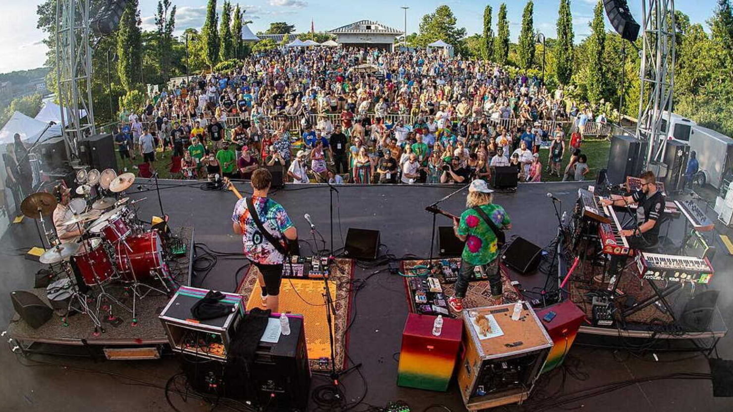 Twiddle Welcomes Eggy, West End Blend & lespecial Members At Levitt ...