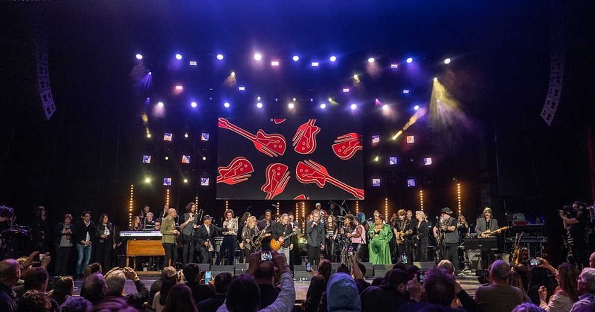Love Rocks NYC Taps James Taylor, John Mayer Trio, Mavis Staples & More ... Love Rocks NYC Taps James Taylor, John Mayer Trio, Mavis Staples & More ...
