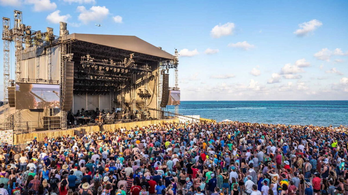 A Football, A Telephone Pole & The Painful Incident From Phish Tour Memorialized In A Trey ...