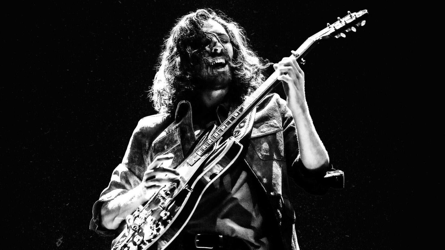 Hozier Hears It From Fans: Confirms Additional 2024 North American Tour ...