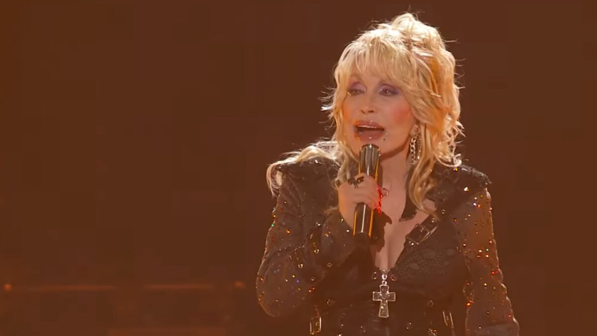 Dolly Parton Recruits Linda Perry For Stirring Remake Of 4 Non Blondes’ ‘What’s Up?’