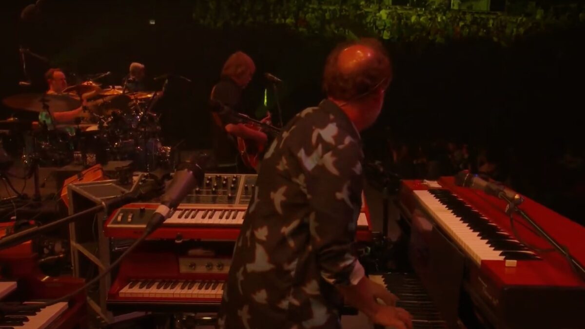 Phish Sets The Bar High To Kick Off New Year’s Eve Run 2023 At Madison Square Garden