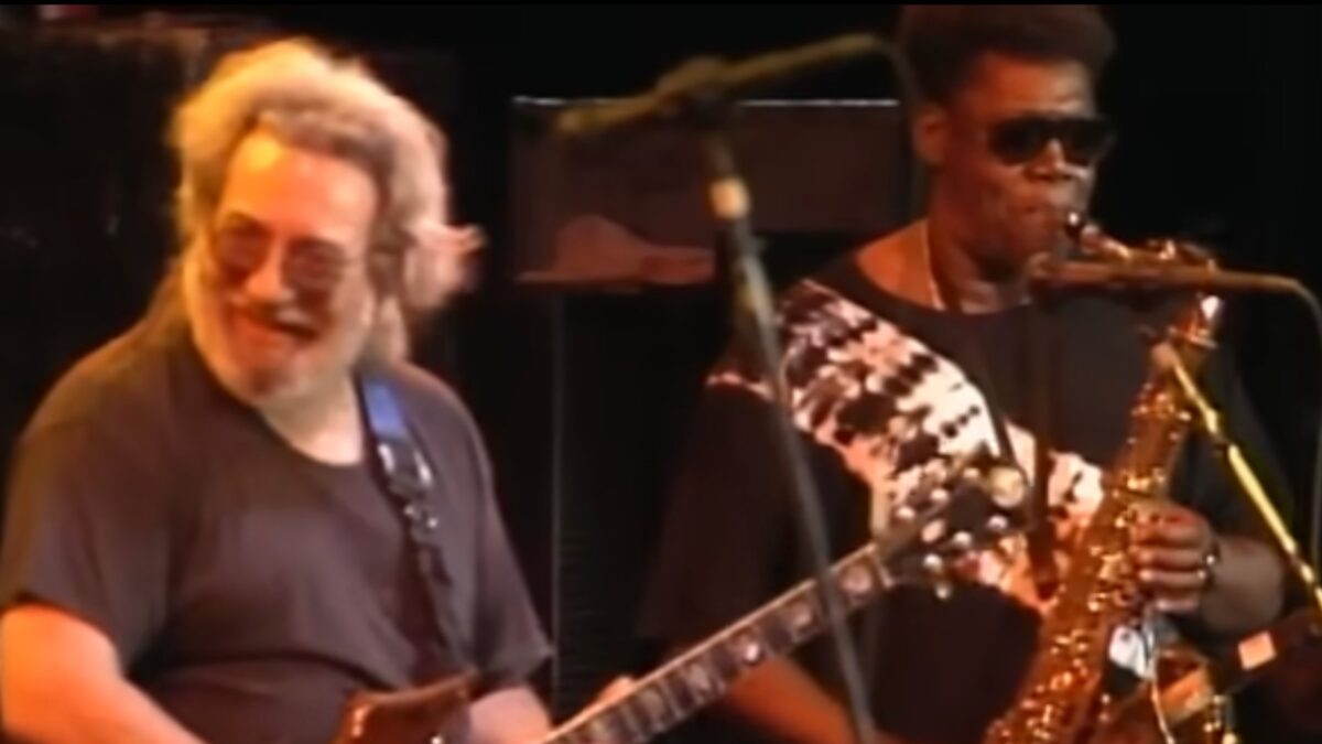 Grateful Dead ‘Used To Play For Acid, Now We Play For Clive’ On This ...
