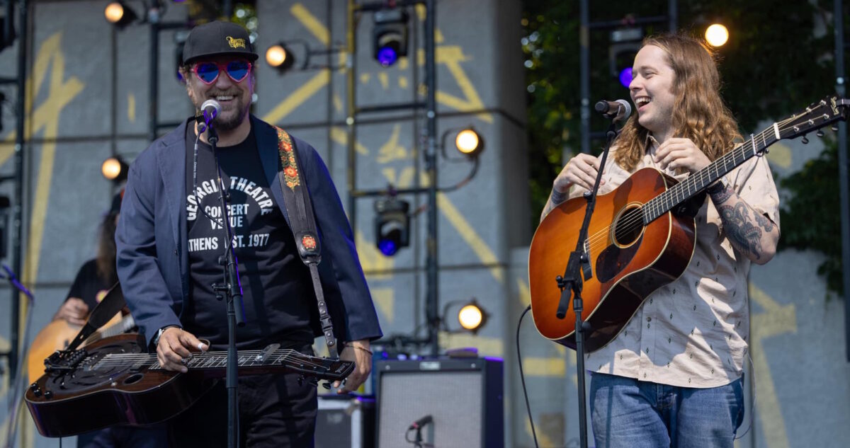 Michigan Magic: Billy Strings & Brian Oberlin Join Greensky Bluegrass In Grand Rapids