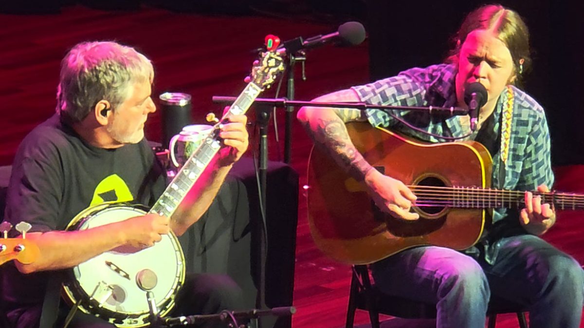 Sam Bush Joins Billy Strings & Bryan Sutton At The Ryman