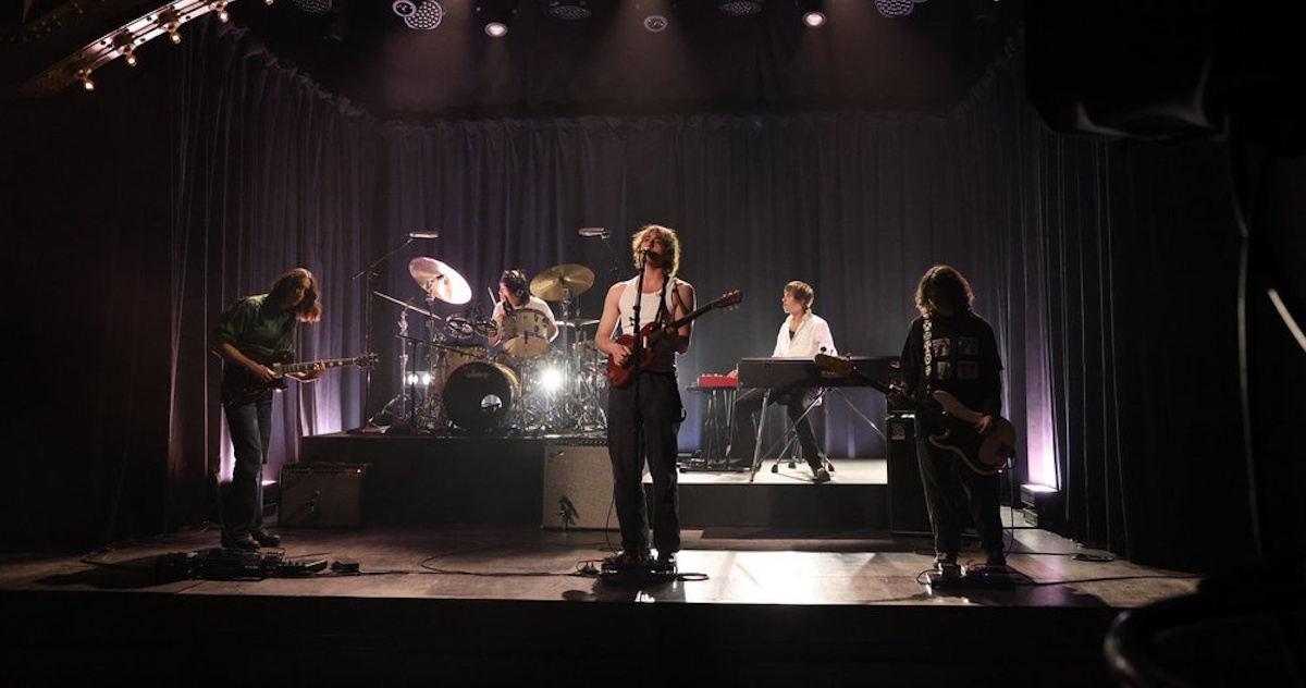 Watch Geese Make Dynamic ‘Saturday Night Live’ Debut
